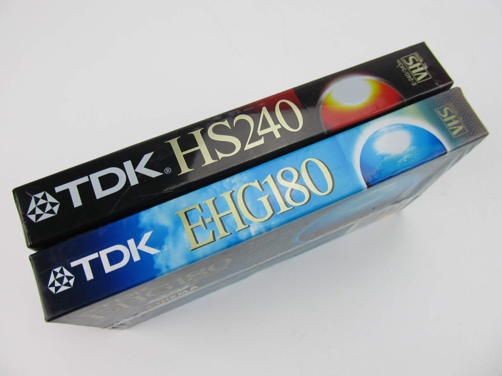 TDK E-HG 180, HS 240 min - VHS NOVÁ KAZETA ve folii - 2 ks !!! | Aukro